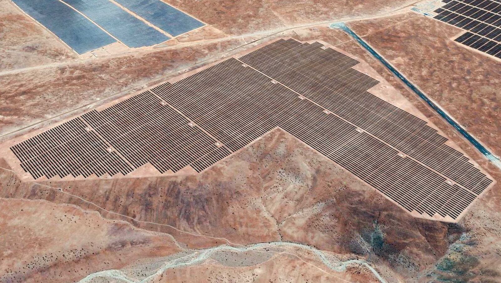 Inauguran parque solar “La Huella”, el primero de una ambiciosa cartera ...